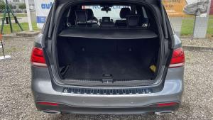 Grey Mercedes-Benz GLE 350 2018 in Marijampole, with an engine capacity of 2.99 L and mileage of 247 thousand km for 25990 €, photo 45 on AUTOMOTO.COM.LV