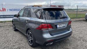 Grey Mercedes-Benz GLE 350 2018 in Marijampole, with an engine capacity of 2.99 L and mileage of 247 thousand km for 25250 €, photo 12 on AUTOMOTO.COM.LV