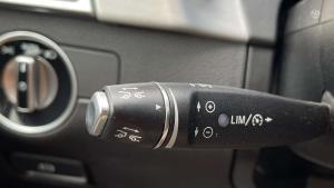 Grey Mercedes-Benz GLE 350 2018 in Marijampole, with an engine capacity of 2.99 L and mileage of 247 thousand km for 25250 €, photo 44 on AUTOMOTO.COM.LV