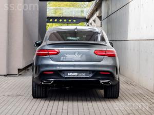 Pelēks Mercedes-Benz GLE 350 2019 Rīga, ar dzinēja tilpumu 3.00 L un nobraukumu 99 tūkst. km par 38900 €, foto 6 vietnē AUTOMOTO.COM.LV