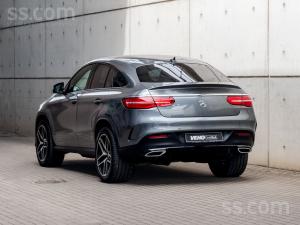 Pelēks Mercedes-Benz GLE 350 2019 Rīga, ar dzinēja tilpumu 3.00 L un nobraukumu 99 tūkst. km par 38900 €, foto 7 vietnē AUTOMOTO.COM.LV