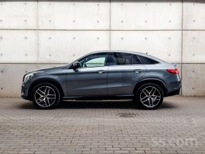 Pelēks Mercedes-Benz GLE 350 2019 Rīga, ar dzinēja tilpumu 3.00 L un nobraukumu 99 tūkst. km par 38900 €, foto 8 vietnē AUTOMOTO.COM.LV