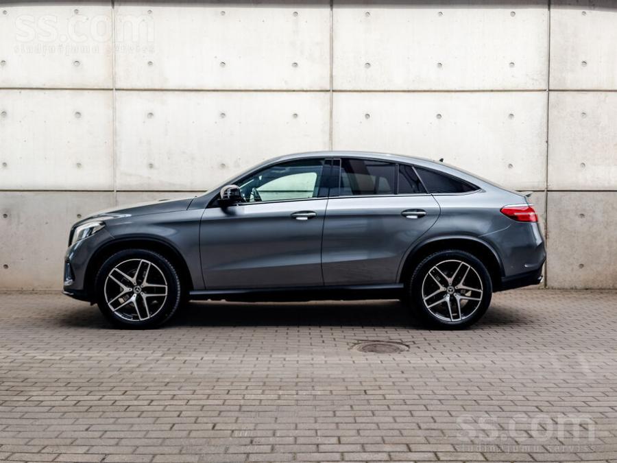 Pelēks Mercedes-Benz GLE 350 2019 Rīga, ar dzinēja tilpumu 3.00 L un nobraukumu 99 tūkst. km par 38900 €, foto 8 vietnē AUTOMOTO.COM.LV