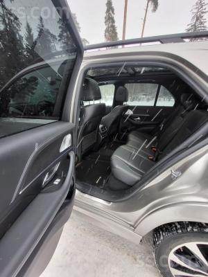 Grey Mercedes-Benz GLE 350 2019 in Ogre, with an engine capacity of 3.00 L and mileage of 68 thousand km for 59000 €, photo 7 on AUTOMOTO.COM.LV