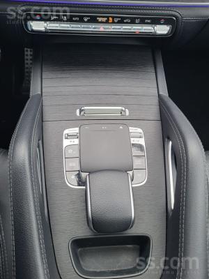 Grey Mercedes-Benz GLE 350 2019 in Ogre, with an engine capacity of 3.00 L and mileage of 68 thousand km for 59000 €, photo 12 on AUTOMOTO.COM.LV