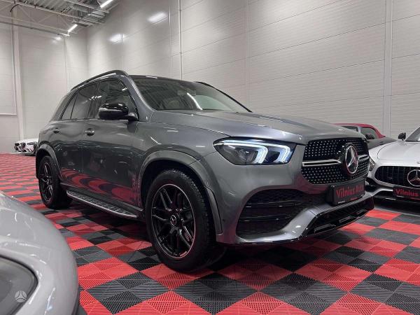 Pelēks Mercedes-Benz GLE 350 2020 Viļņa, ar dzinēja tilpumu 2.00 L un nobraukumu 69 tūkst. km par 41900 €, foto 3 vietnē AUTOMOTO.COM.LV