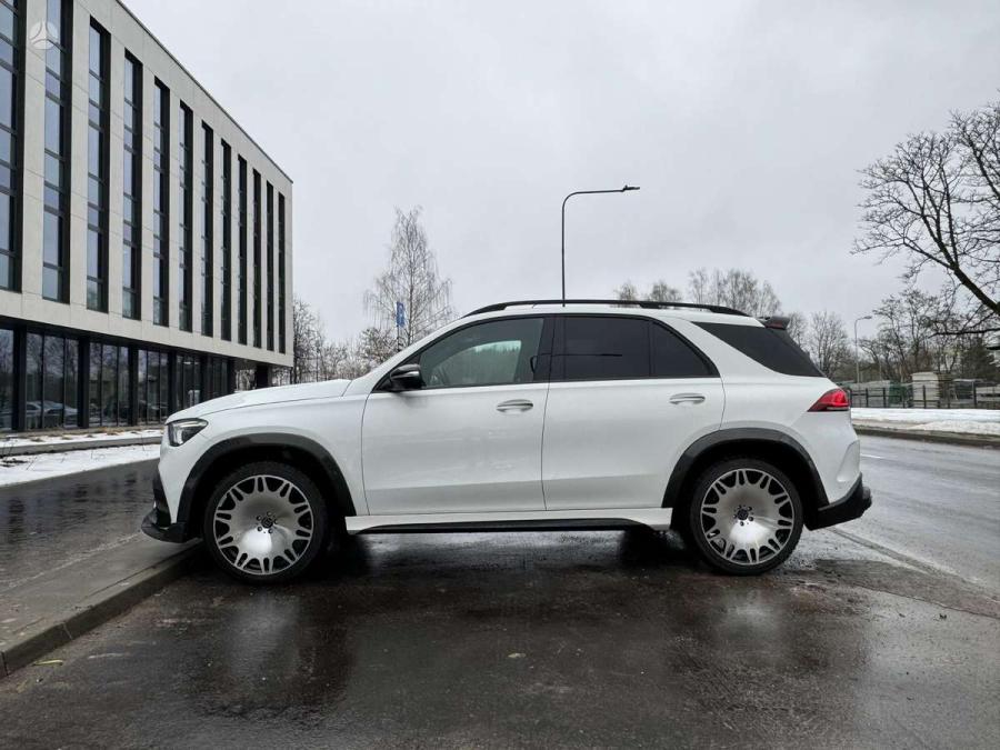 Pelēks Mercedes-Benz GLE 350 2020 Viļņa, ar dzinēja tilpumu 2.00 L un nobraukumu 33 tūkst. km par 44888 €, foto 26 vietnē AUTOMOTO.COM.LV