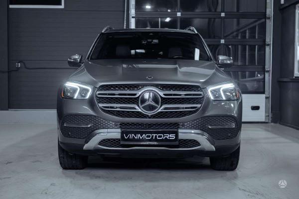 Grey Mercedes-Benz GLE 350 2020 in Vilnius, with an engine capacity of 1.99 L and mileage of 71 thousand km for 36000 €, photo 2 on AUTOMOTO.COM.LV