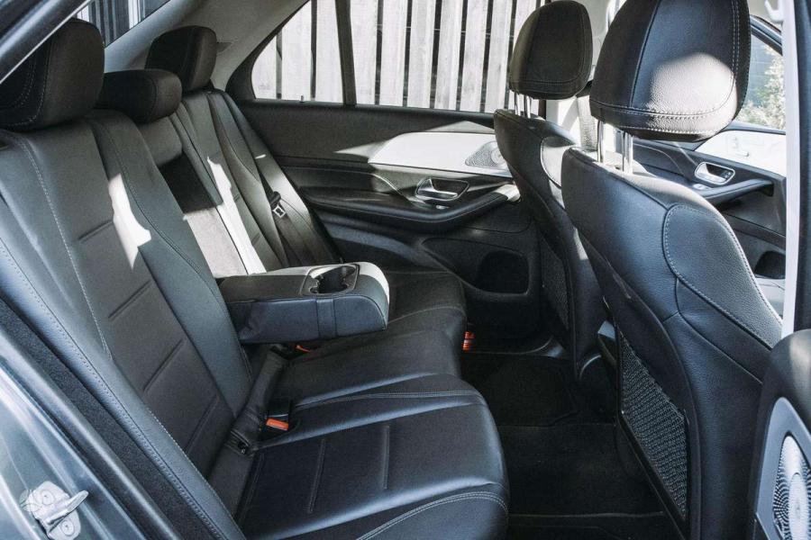 Серый Мерседес ГЛE 350 2020 в Кретинга, объемом двигателя 3.00 л и пробегом 85 тыс. км за 47500 €, фото 22 на AUTOMOTO.COM.LV