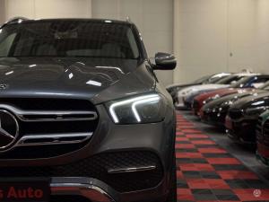 Grey Mercedes-Benz GLE 350 2020 in Vilnius, with an engine capacity of 2.00 L and mileage of 85 thousand km for 38900 €, photo 8 on AUTOMOTO.COM.LV