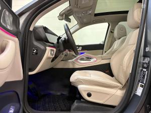 Grey Mercedes-Benz GLE 350 2020 in Vilnius, with an engine capacity of 2.00 L and mileage of 85 thousand km for 38900 €, photo 16 on AUTOMOTO.COM.LV