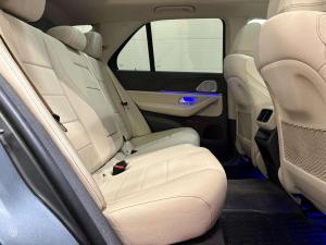 Grey Mercedes-Benz GLE 350 2020 in Vilnius, with an engine capacity of 2.00 L and mileage of 85 thousand km for 38900 €, photo 34 on AUTOMOTO.COM.LV