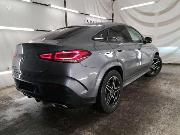 Grey Mercedes-Benz GLE 350 2021 in Vilnius, with an engine capacity of 1.95 L and mileage of 123 thousand km for 59690 €, photo 3 on AUTOMOTO.COM.LV
