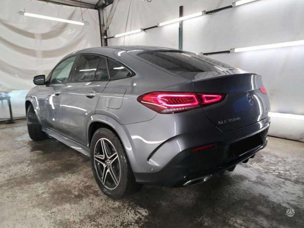 Grey Mercedes-Benz GLE 350 2021 in Vilnius, with an engine capacity of 1.95 L and mileage of 123 thousand km for 59690 €, photo 4 on AUTOMOTO.COM.LV