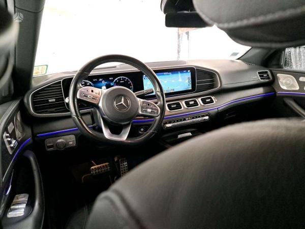 Grey Mercedes-Benz GLE 350 2021 in Vilnius, with an engine capacity of 1.95 L and mileage of 123 thousand km for 59690 €, photo 6 on AUTOMOTO.COM.LV