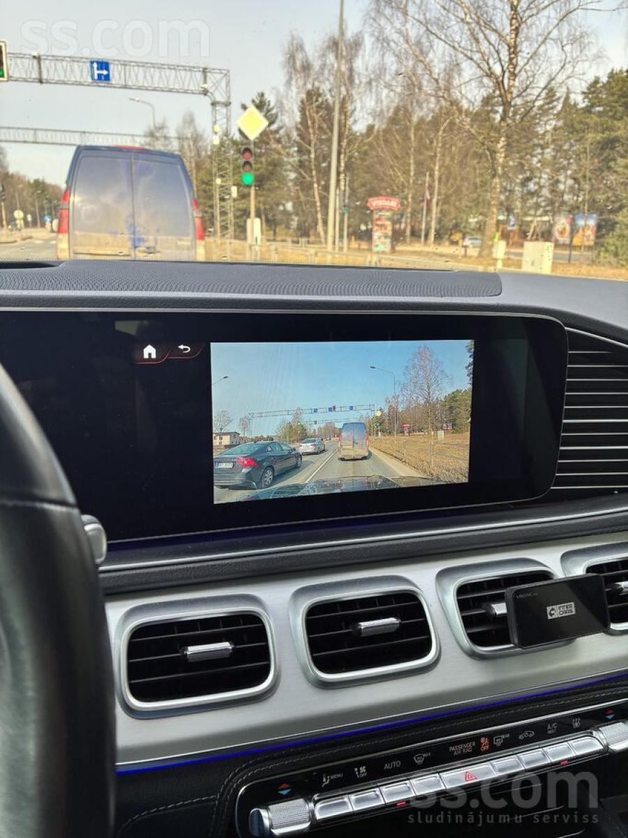 Pelēks Mercedes-Benz GLE 350 2021 Rīga, ar dzinēja tilpumu 2.00 L un nobraukumu 240 tūkst. km par 35250 €, foto 19 vietnē AUTOMOTO.COM.LV
