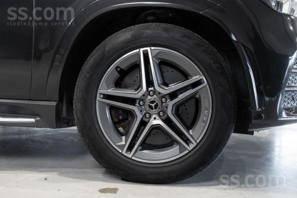 Grey Mercedes-Benz GLE 350 2021 in Riga, with an engine capacity of 2.00 L and mileage of 96 thousand km for 62600 €, photo 7 on AUTOMOTO.COM.LV