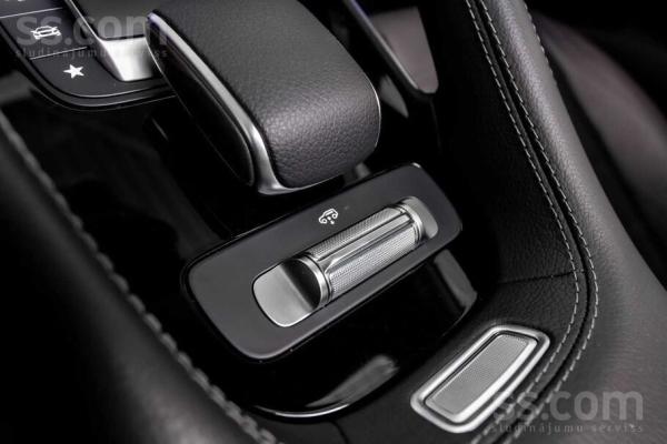 Pelēks Mercedes-Benz GLE 350 2021 Tukums, ar dzinēja tilpumu 2.00 L un nobraukumu 0 tūkst. km par 49990 €, foto 10 vietnē AUTOMOTO.COM.LV