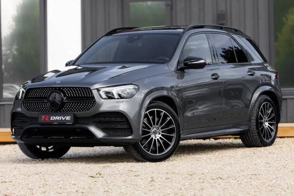 Grey Mercedes-Benz GLE 350 2021 in Jelgava, with an engine capacity of 0.00 L and mileage of 179 thousand km for 46900 €, photo 4 on AUTOMOTO.COM.LV