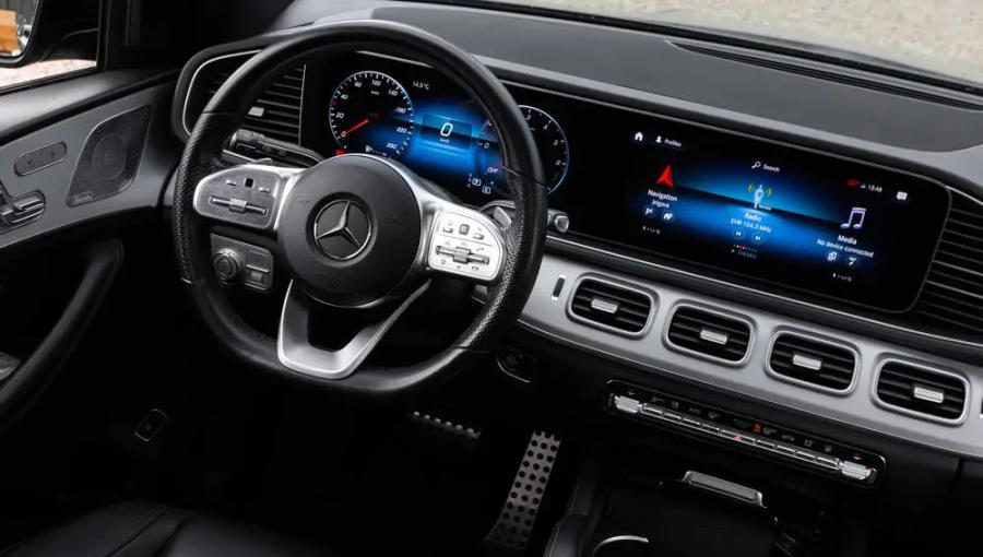 Pelēks Mercedes-Benz GLE 350 2021 Jelgava, ar dzinēja tilpumu 0.00 L un nobraukumu 179 tūkst. km par 46900 €, foto 11 vietnē AUTOMOTO.COM.LV