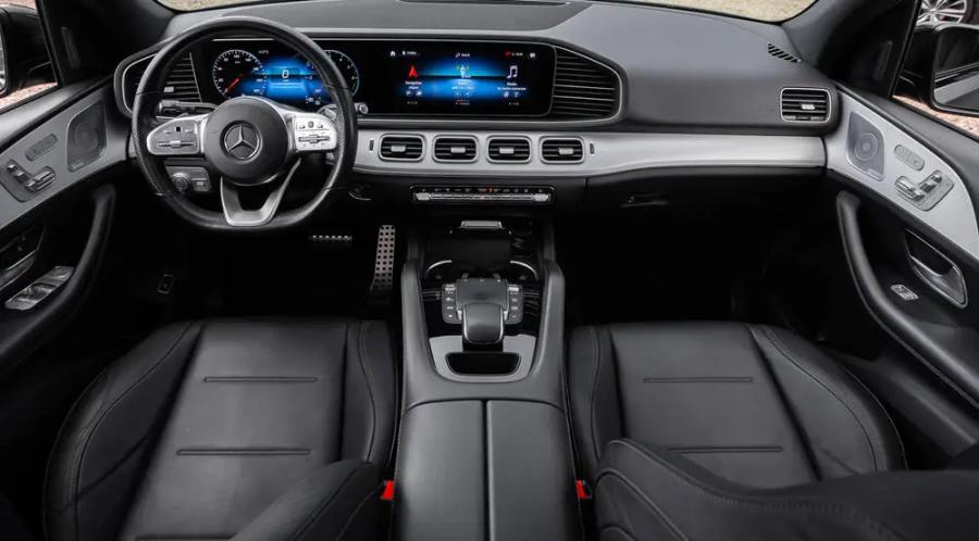 Pelēks Mercedes-Benz GLE 350 2021 Jelgava, ar dzinēja tilpumu 0.00 L un nobraukumu 179 tūkst. km par 46900 €, foto 12 vietnē AUTOMOTO.COM.LV