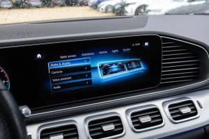Pelēks Mercedes-Benz GLE 350 2021 Jelgava, ar dzinēja tilpumu 0.00 L un nobraukumu 179 tūkst. km par 46900 €, foto 24 vietnē AUTOMOTO.COM.LV