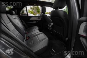 Pelēks Mercedes-Benz GLE 350 2021 Jelgava, ar dzinēja tilpumu 2.00 L un nobraukumu 179 tūkst. km par 46900 €, foto 16 vietnē AUTOMOTO.COM.LV