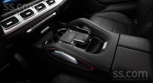 Pelēks Mercedes-Benz GLE 350 2021 Jelgava, ar dzinēja tilpumu 2.00 L un nobraukumu 179 tūkst. km par 46900 €, foto 17 vietnē AUTOMOTO.COM.LV