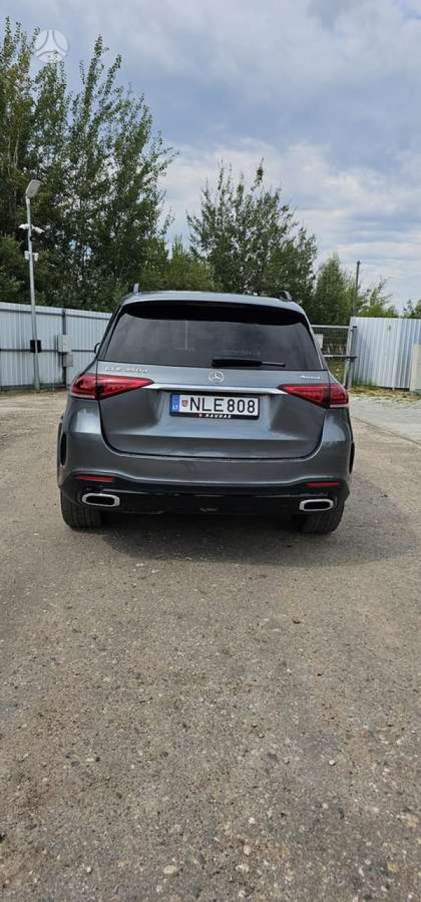 Pelēks Mercedes-Benz GLE 350 2021 Kauņa, ar dzinēja tilpumu 2.93 L un nobraukumu 96 tūkst. km par 44300 €, foto 5 vietnē AUTOMOTO.COM.LV