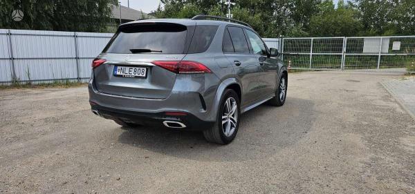 Pelēks Mercedes-Benz GLE 350 2021 Kauņa, ar dzinēja tilpumu 2.93 L un nobraukumu 96 tūkst. km par 44300 €, foto 6 vietnē AUTOMOTO.COM.LV