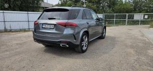 Pelēks Mercedes-Benz GLE 350 2021 Kauņa, ar dzinēja tilpumu 2.93 L un nobraukumu 96 tūkst. km par 44300 €, foto 7 vietnē AUTOMOTO.COM.LV