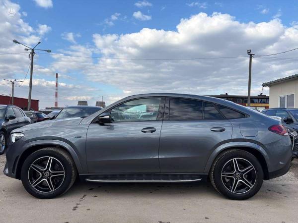 Pelēks Mercedes-Benz GLE 350 2021 Viļņa, ar dzinēja tilpumu 2.00 L un nobraukumu 150 tūkst. km par 49990 €, foto 6 vietnē AUTOMOTO.COM.LV