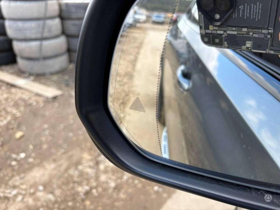 Серый Мерседес ГЛE 350 2021 в Вильнюс, объемом двигателя 2.00 л и пробегом 150 тыс. км за 49990 €, фото 12 на AUTOMOTO.COM.LV