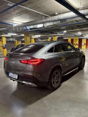 Grey Mercedes-Benz GLE 350 2021 in Vilnius, with an engine capacity of 1.99 L and mileage of 33 thousand km for 62800 €, photo 4 on AUTOMOTO.COM.LV