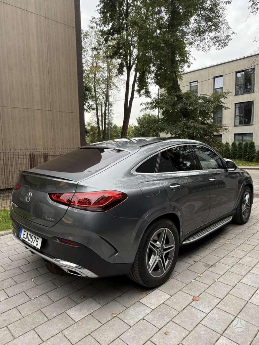 Grey Mercedes-Benz GLE 350 2021 in Vilnius, with an engine capacity of 1.99 L and mileage of 33 thousand km for 62800 €, photo 8 on AUTOMOTO.COM.LV