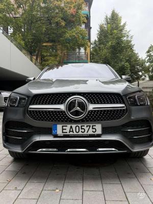 Grey Mercedes-Benz GLE 350 2021 in Vilnius, with an engine capacity of 1.99 L and mileage of 33 thousand km for 62800 €, photo 11 on AUTOMOTO.COM.LV