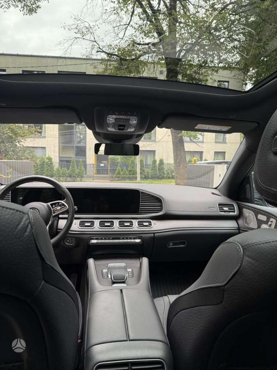 Grey Mercedes-Benz GLE 350 2021 in Vilnius, with an engine capacity of 1.99 L and mileage of 33 thousand km for 62800 €, photo 16 on AUTOMOTO.COM.LV