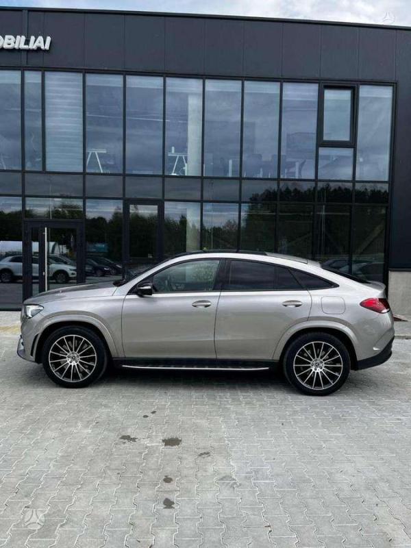 Grey Mercedes-Benz GLE 350 2022 in Vilnius, with an engine capacity of 0.00 L and mileage of 158 thousand km for 57599 €, photo 4 on AUTOMOTO.COM.LV