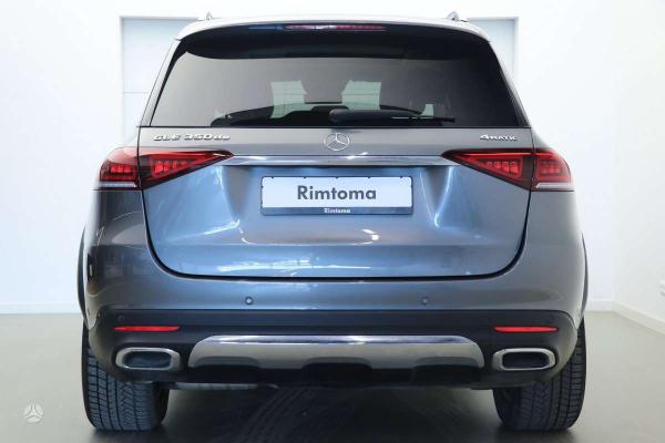 Grey Mercedes-Benz GLE 350 2022 in Vilnius, with an engine capacity of 1.95 L and mileage of 97 thousand km for 48390 €, photo 6 on AUTOMOTO.COM.LV
