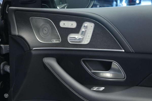 Grey Mercedes-Benz GLE 350 2022 in Vilnius, with an engine capacity of 1.95 L and mileage of 97 thousand km for 48390 €, photo 10 on AUTOMOTO.COM.LV