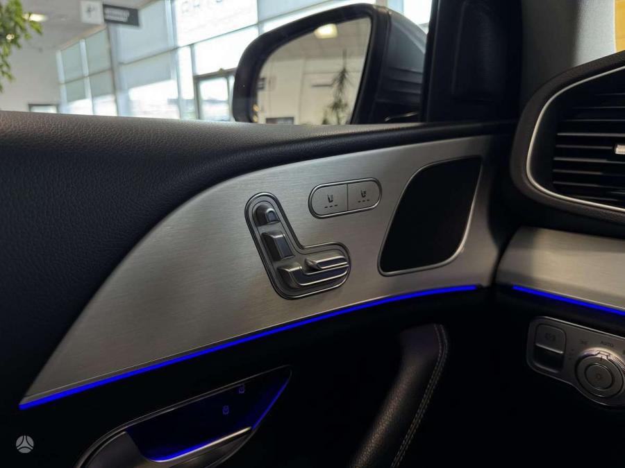 Pelēks Mercedes-Benz GLE 350 2022 Viļņa, ar dzinēja tilpumu 1.95 L un nobraukumu 134 tūkst. km par 48888 €, foto 10 vietnē AUTOMOTO.COM.LV