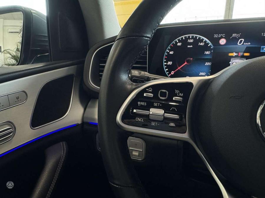 Pelēks Mercedes-Benz GLE 350 2022 Viļņa, ar dzinēja tilpumu 1.95 L un nobraukumu 134 tūkst. km par 48888 €, foto 14 vietnē AUTOMOTO.COM.LV