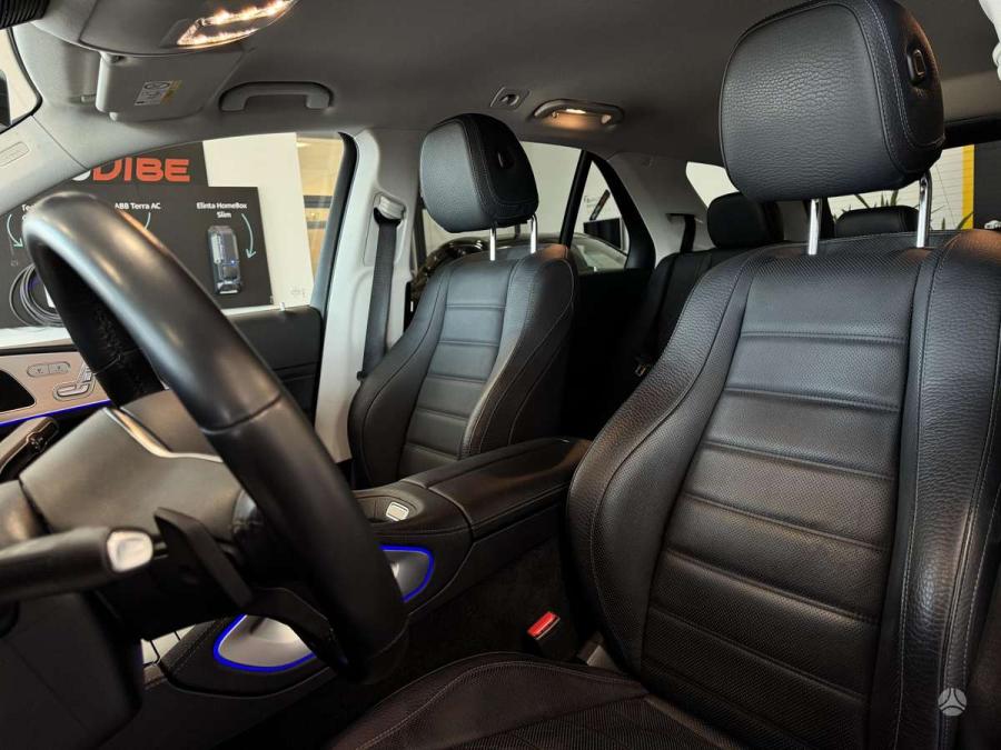 Pelēks Mercedes-Benz GLE 350 2022 Viļņa, ar dzinēja tilpumu 1.95 L un nobraukumu 134 tūkst. km par 48888 €, foto 19 vietnē AUTOMOTO.COM.LV