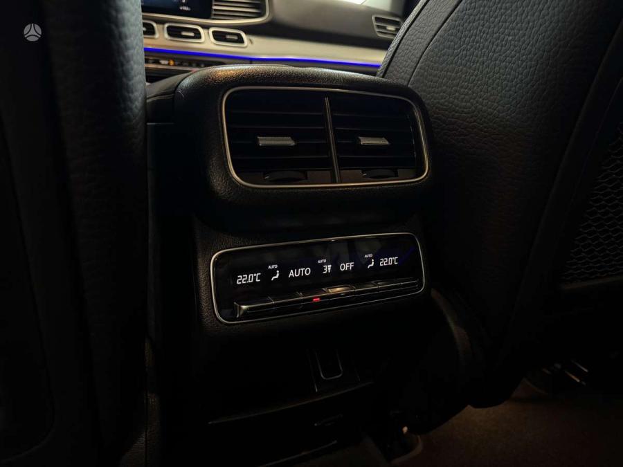 Pelēks Mercedes-Benz GLE 350 2022 Viļņa, ar dzinēja tilpumu 1.95 L un nobraukumu 134 tūkst. km par 48888 €, foto 21 vietnē AUTOMOTO.COM.LV