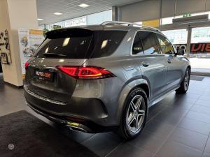 Pelēks Mercedes-Benz GLE 350 2022 Viļņa, ar dzinēja tilpumu 1.95 L un nobraukumu 134 tūkst. km par 48888 €, foto 37 vietnē AUTOMOTO.COM.LV