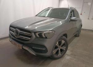 Grey Mercedes-Benz GLE 350 2022 in Vilnius, with an engine capacity of 1.95 L and mileage of 118 thousand km for 39990 €, photo  on AUTOMOTO.COM.LV