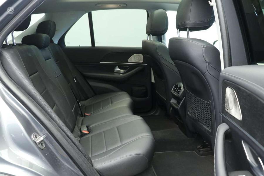 Pelēks Mercedes-Benz GLE 350 2022 Viļņa, ar dzinēja tilpumu 1.95 L un nobraukumu 99 tūkst. km par 46990 €, foto 12 vietnē AUTOMOTO.COM.LV
