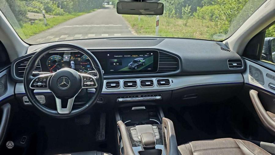 Grey Mercedes-Benz GLE 350 2022 in Vilnius, with an engine capacity of 1.95 L and mileage of 100 thousand km for 49650 €, photo 11 on AUTOMOTO.COM.LV