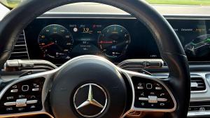 Grey Mercedes-Benz GLE 350 2022 in Vilnius, with an engine capacity of 1.95 L and mileage of 100 thousand km for 49650 €, photo 16 on AUTOMOTO.COM.LV