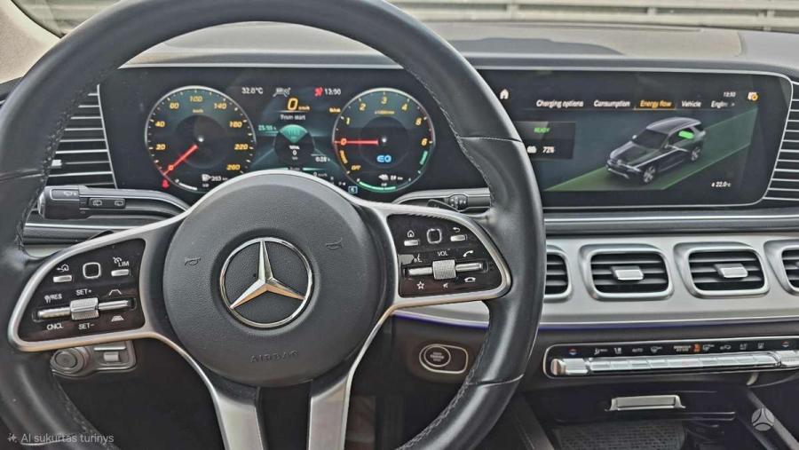 Grey Mercedes-Benz GLE 350 2022 in Vilnius, with an engine capacity of 1.95 L and mileage of 100 thousand km for 49650 €, photo 22 on AUTOMOTO.COM.LV